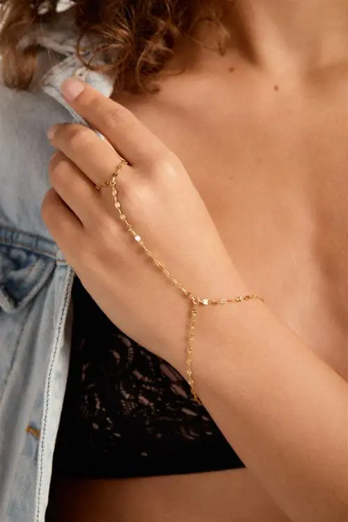 SET & STONES Rio Hand Chain