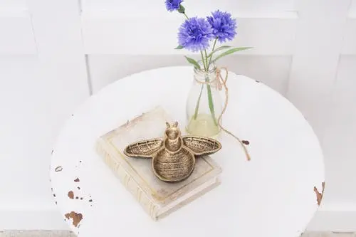 GALLERIE II Bee Small Decorative Dish Plate 4.8" X 5.98