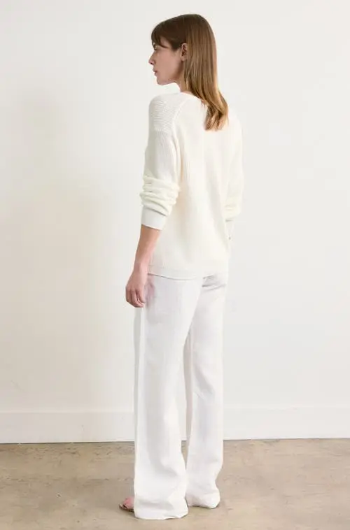 Almina Concept Cotton Mesh V-neck Pullover Sweater - White