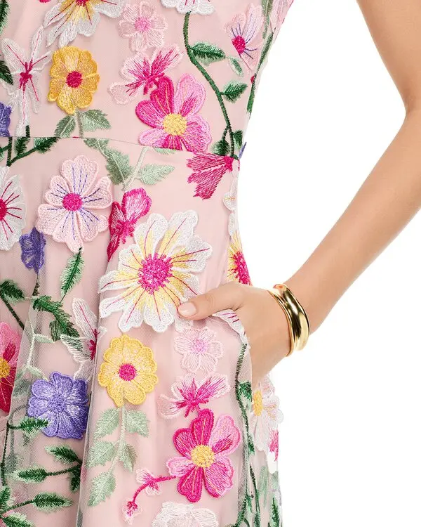 Eliza J Sleeveless Gown - Multi