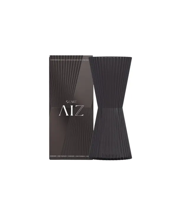 OZAIZ Zai Oud And Bergamot Candle, 10 Fl. Oz - Charcoal