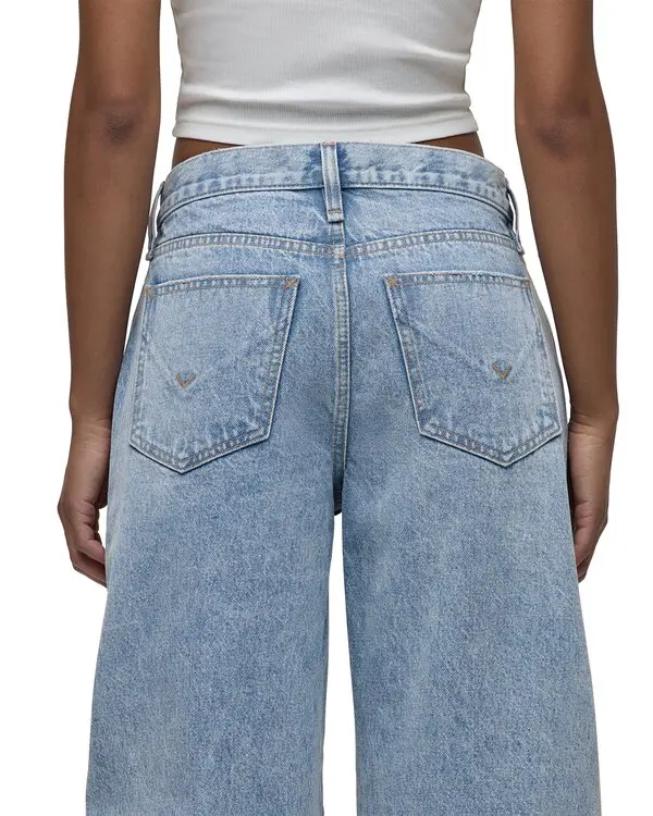 Hudson Jeans The Courtney Baby Barrel Jeans