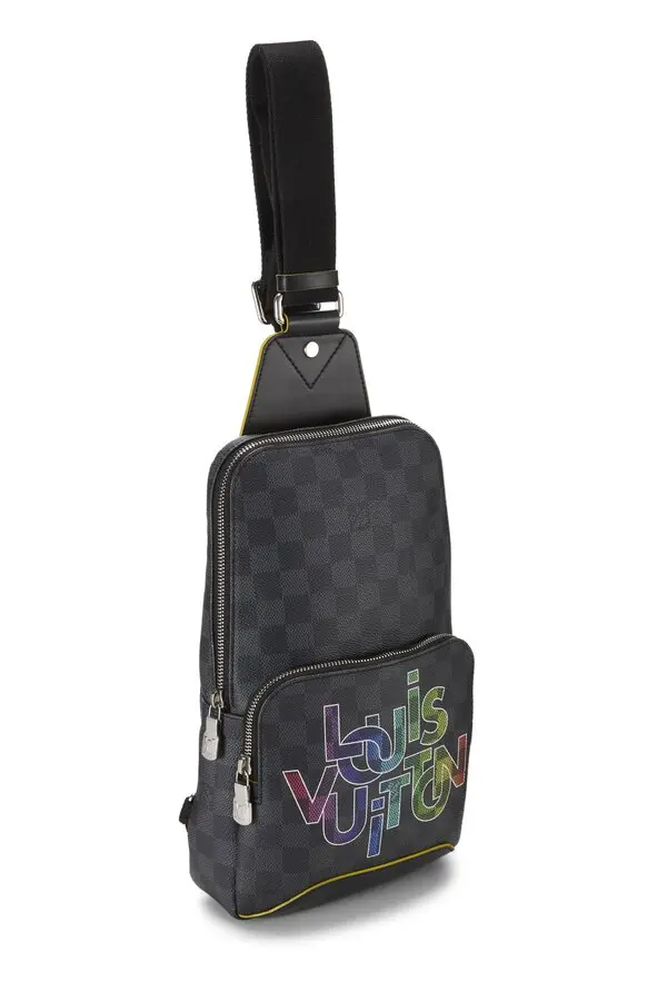 LOUIS VUITTON Damier Graphite Interlinked Avenue Sling