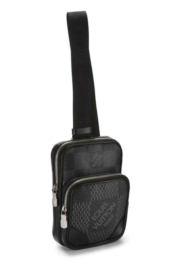 LOUIS VUITTON Damier Graphite 3d Amazone Sling - Black