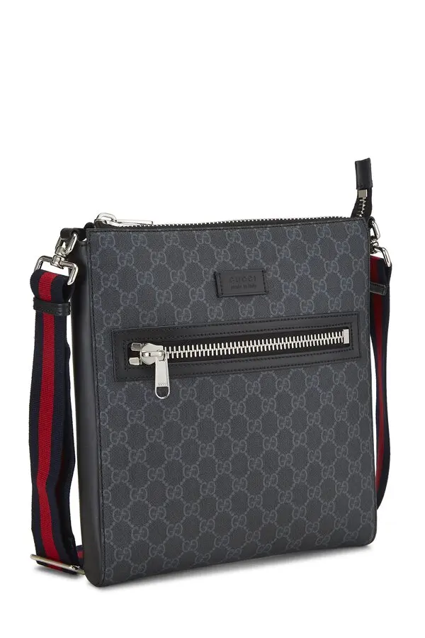 Gucci Gg Supreme Flat Messenger Bag