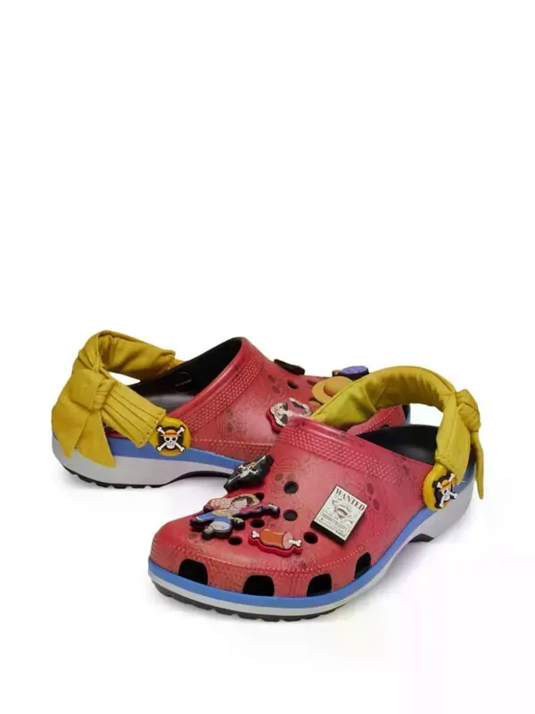 CROCS Classic Monkey D. Luffy Sandals - Red