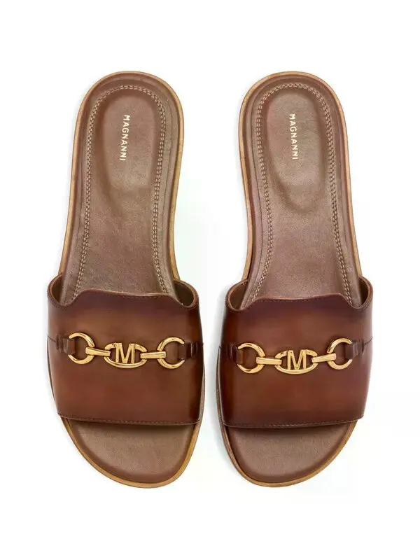 Magnanni Horsebit Leather Flat Sandals