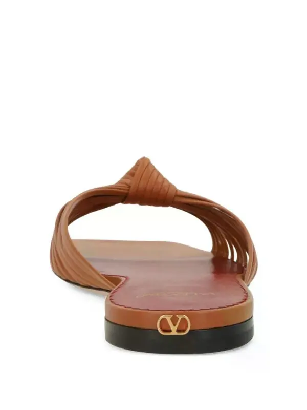 Valentino Garavani Knotted Leather Sandals - Neutrals