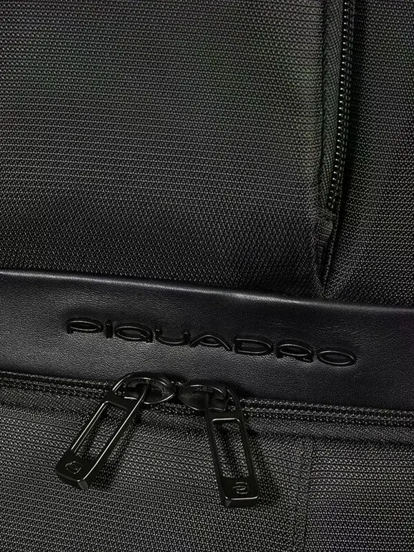 PIQUADRO Wollem Expandable Backpack - Black