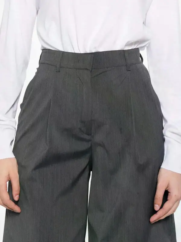 Herno Pleated Wide-leg Shorts