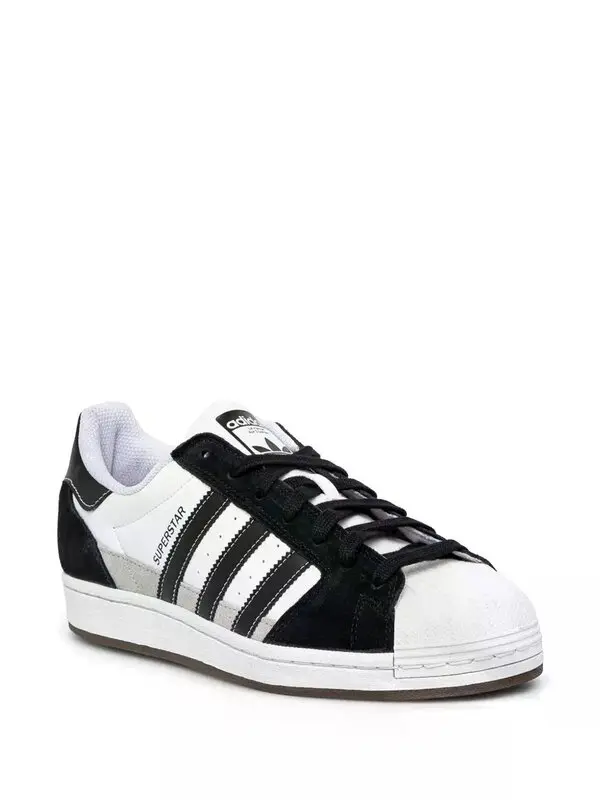 Adidas Superstar Sneakers