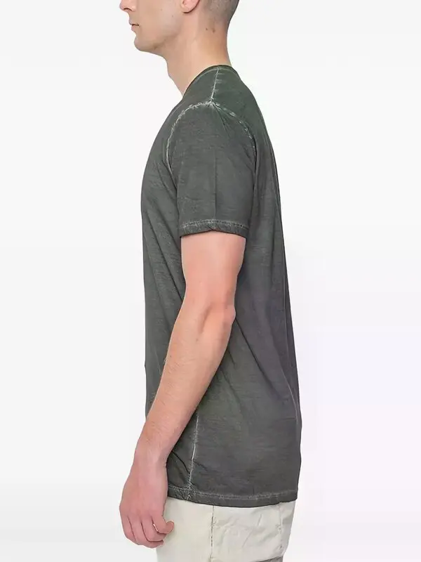 MD75 Buttoned T-shirt