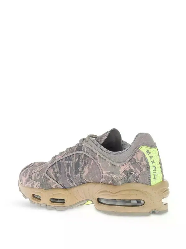 Nike Air Max Tailwind 4 Sp Digi Camo Sneakers