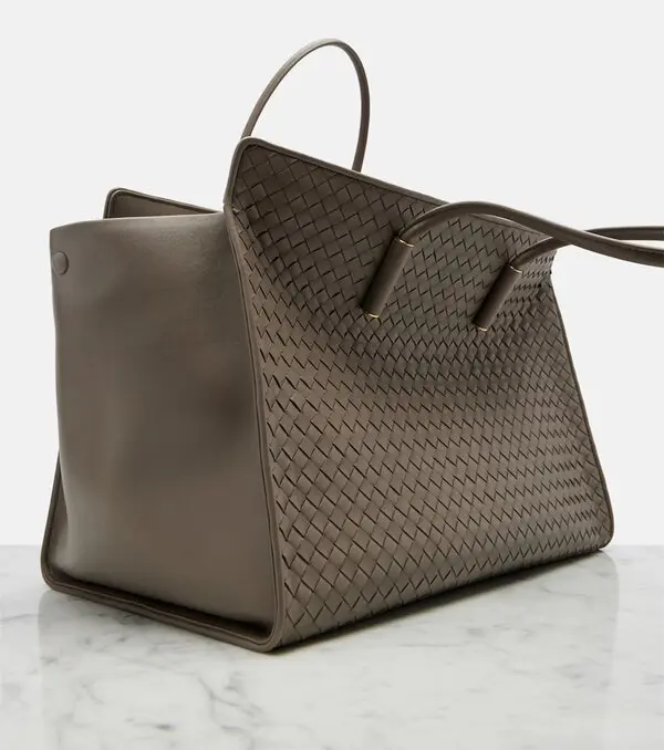 Bottega Veneta Barbara Medium Leather Top-handle Bag - Grey