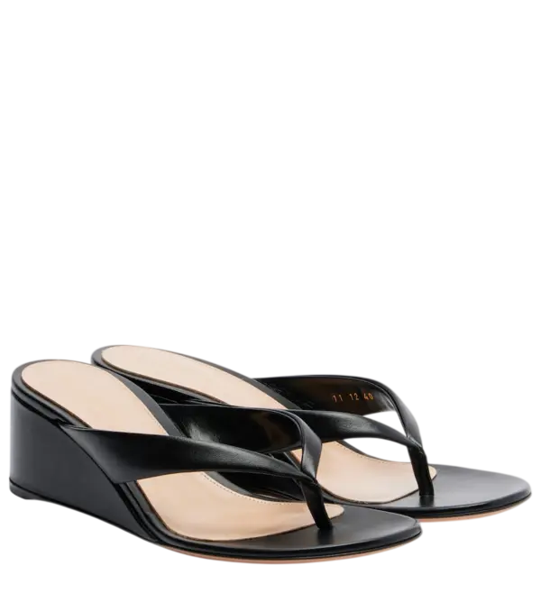 GIANVITO ROSSI Leather Wedge Thong Sandals - Black