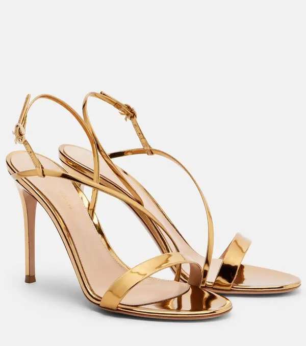 GIANVITO ROSSI Metallic Leather Slingback Sandals - Gold