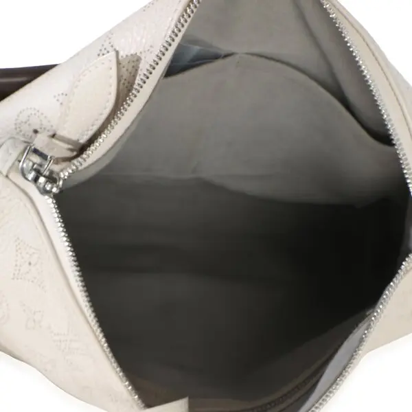 LOUIS VUITTON Cream Monogram Selene Hobo Pm - Neutral