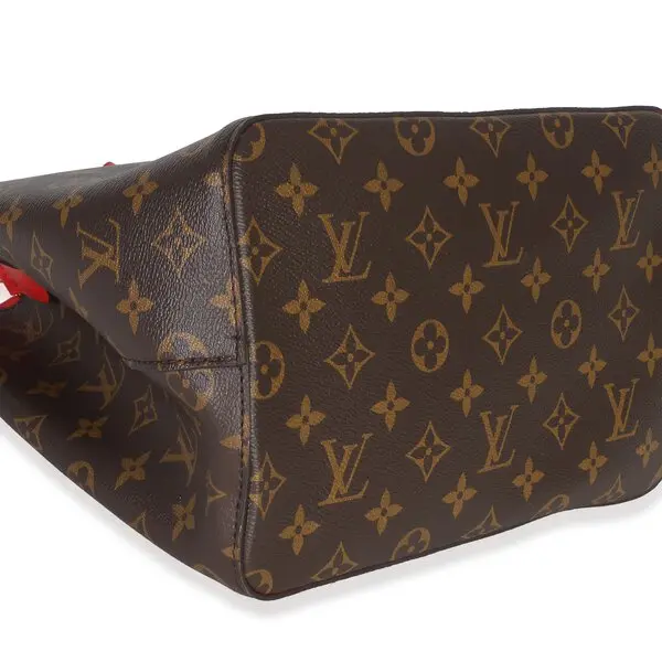 LOUIS VUITTON Monogram Canvas Neonoe Mm - Brown