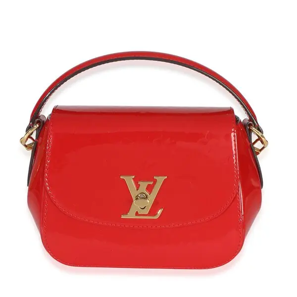 LOUIS VUITTON Monogram Vernis Pasadena Shoulder Bag - Red