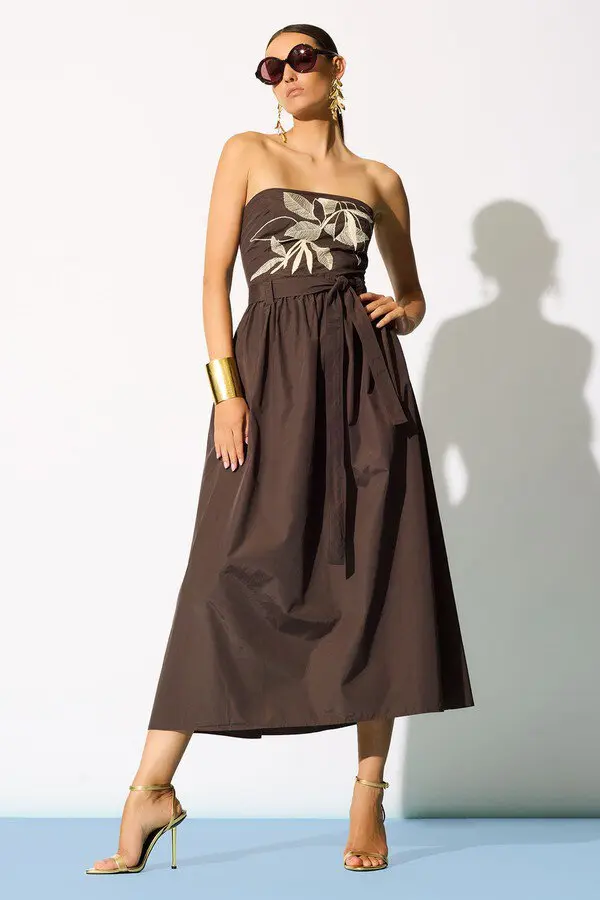 Natori Techno Poplin Embroidered Strapless Belted Dress