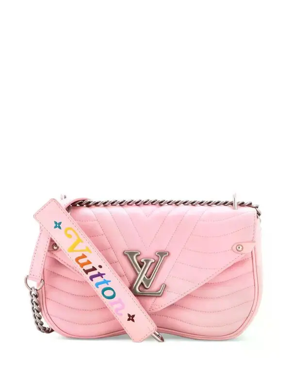 LOUIS VUITTON New Wave Chain Bag Quilted Leather Mm