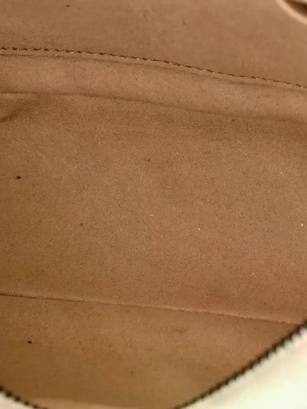 Gucci Gg Marmont Small Shoulder Bag - Neutrals