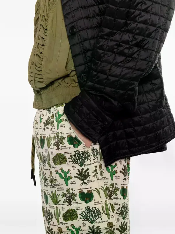 Moncler Print Drawstring Shorts - Neutrals