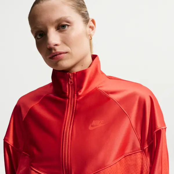Nike Sportswear Oversized Windrunner Jacket - Red