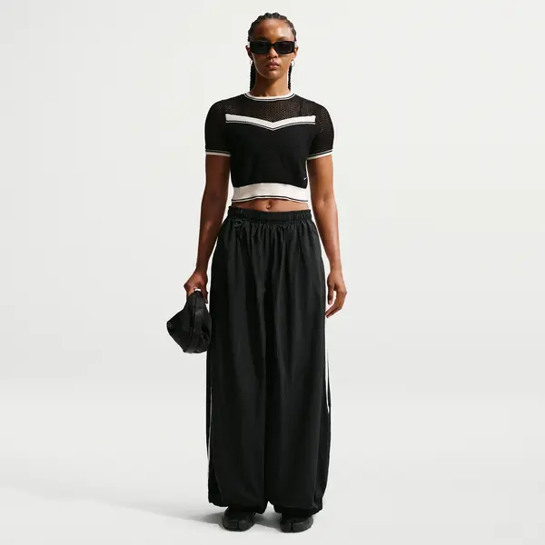 Nike Sportswear Chill Knit Cropped Top