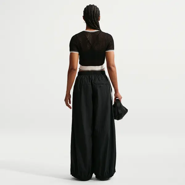Nike Sportswear Chill Knit Cropped Top