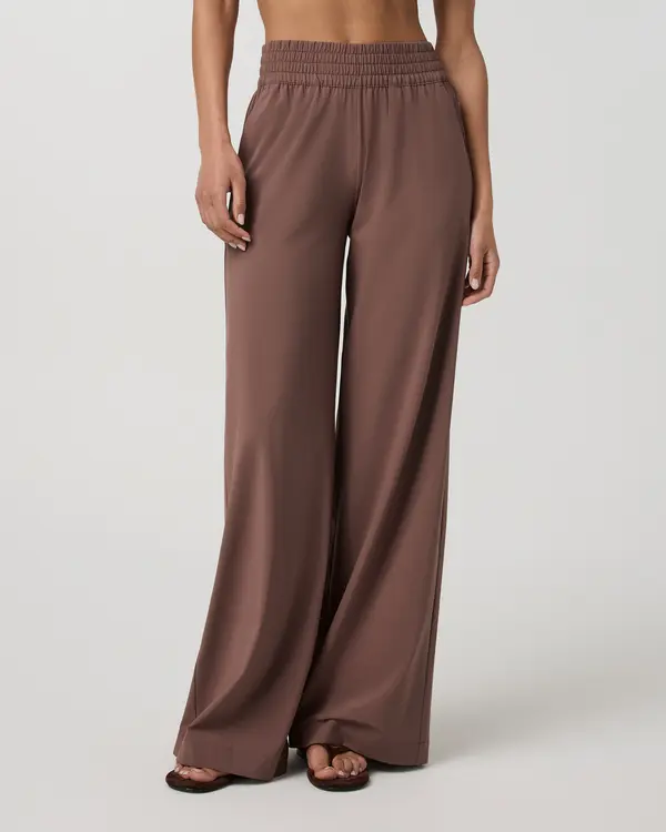 Vuori Villa Wide-leg Pants Shorts - Sable