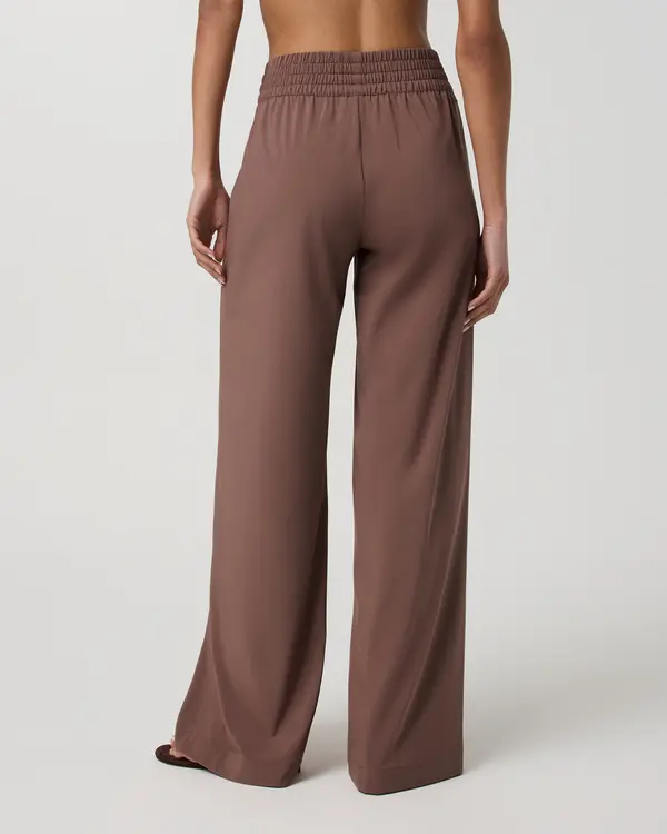 Vuori Villa Wide-leg Pants Shorts - Sable