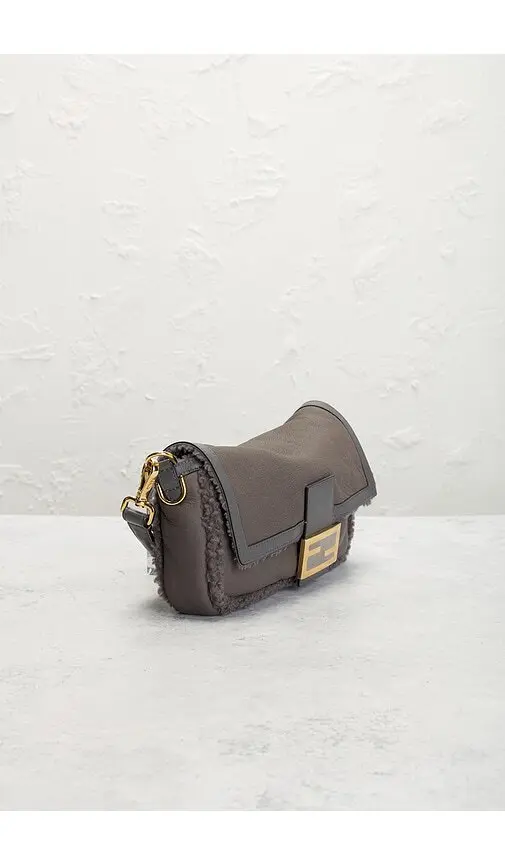 Undefined Fendi Shearling Baguette Shoulder Bag