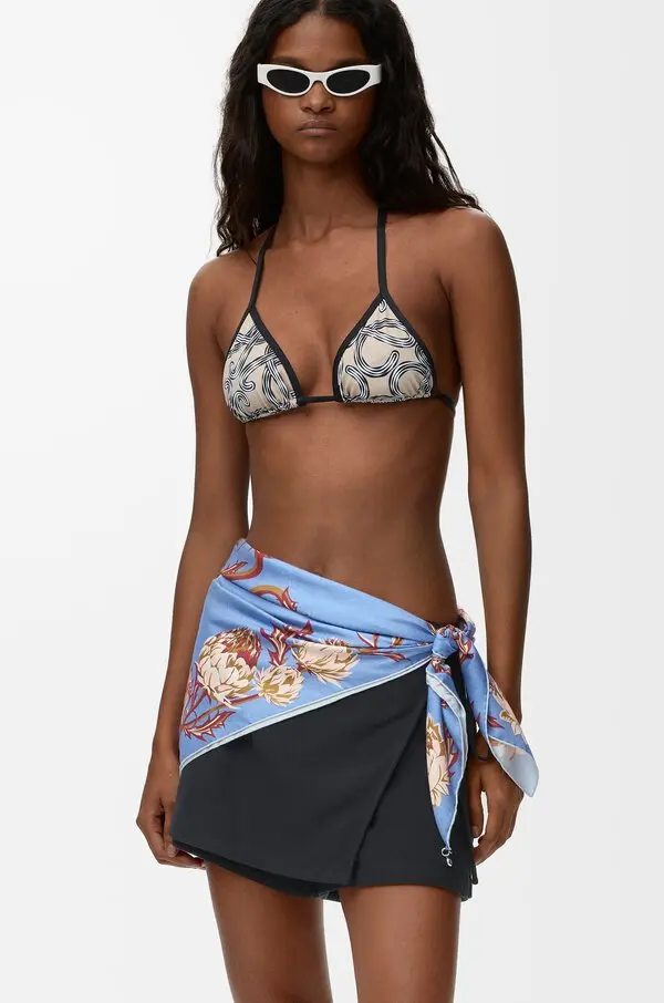 Loewe Scarf In Silk - Light Blue/blue