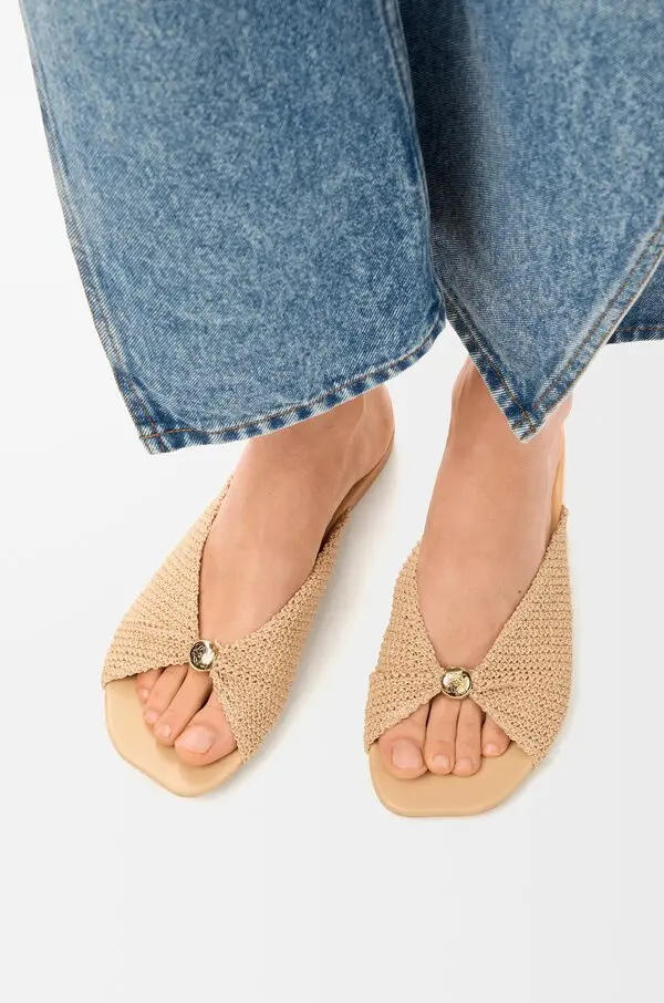 Loewe Pebble Soft Raffia-effect Slides - Natural