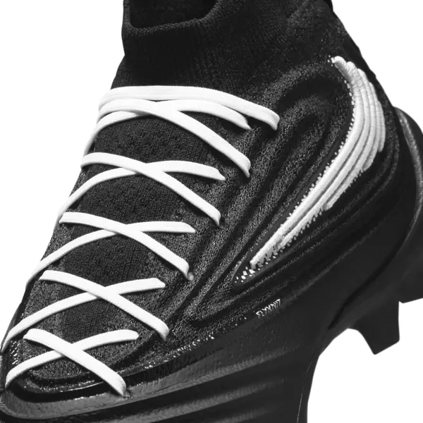 Nike Alpha Menace Elite Football Cleats