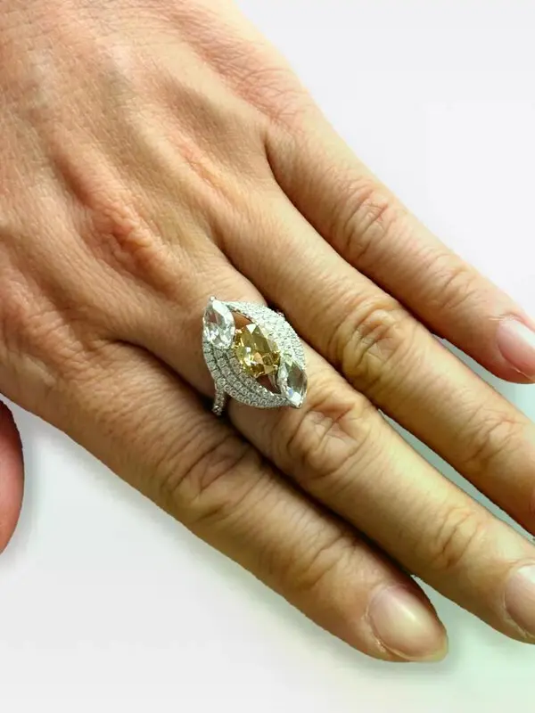 HYT JEWELRY Multi-stone Diamond Ring