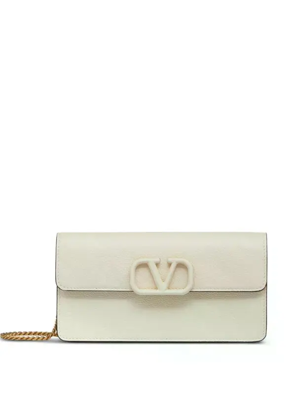 Valentino Garavani Vlogo Signature Grainy Calfskin Wallet With Chain - Neutrals