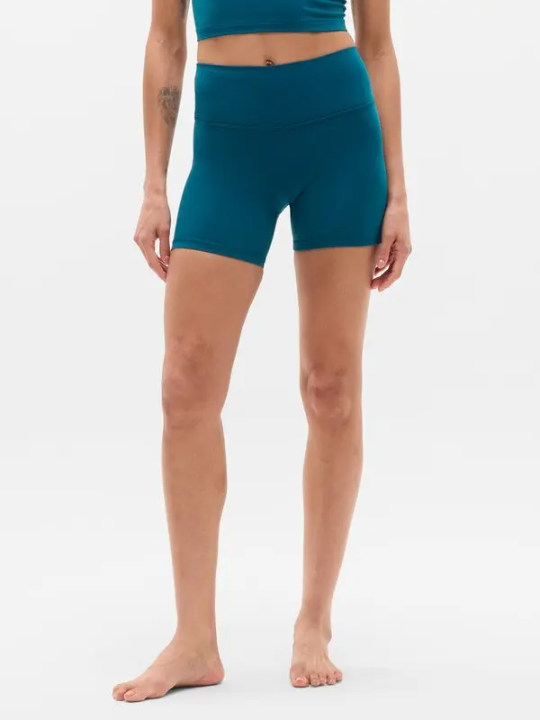 Athleta Transcend High Rise 5" Short - Coastal Teal