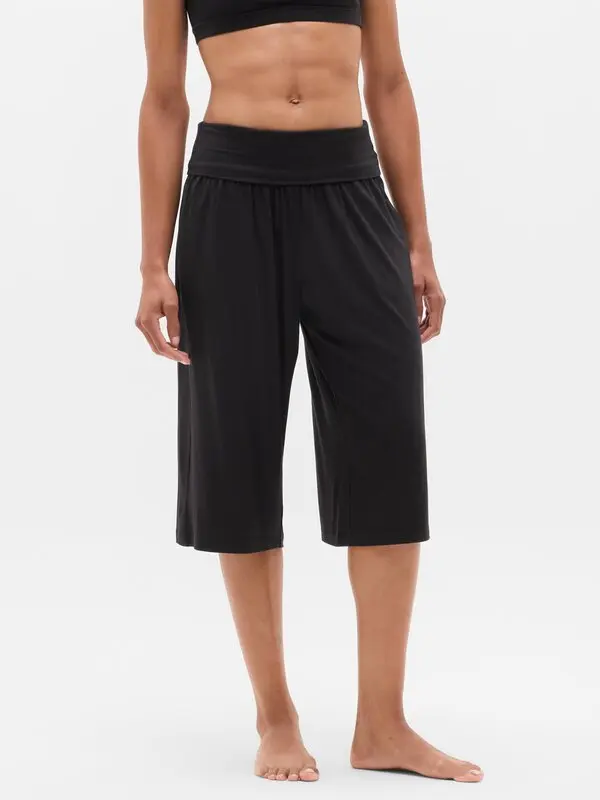 Athleta Dream Drape Mid Rise Crop Pant - Black
