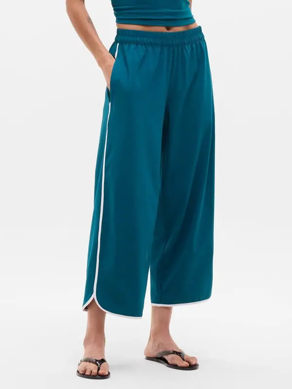 Athleta Relaxed Cropped Pant - Coastal Teal/white