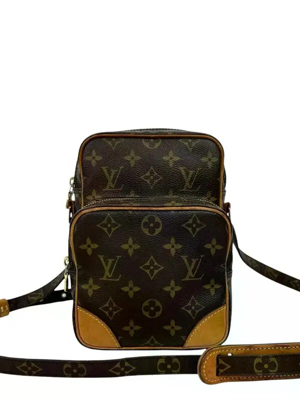 LOUIS VUITTON 2001 Monogram Amazone Crossbody Bag