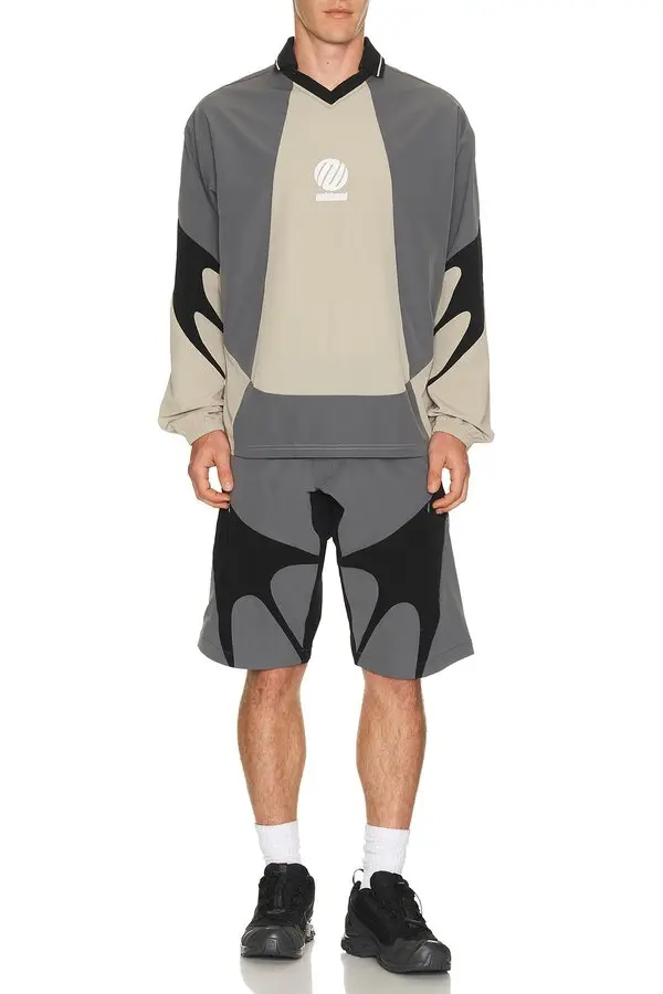 METALWOOD STUDIO Machine Short