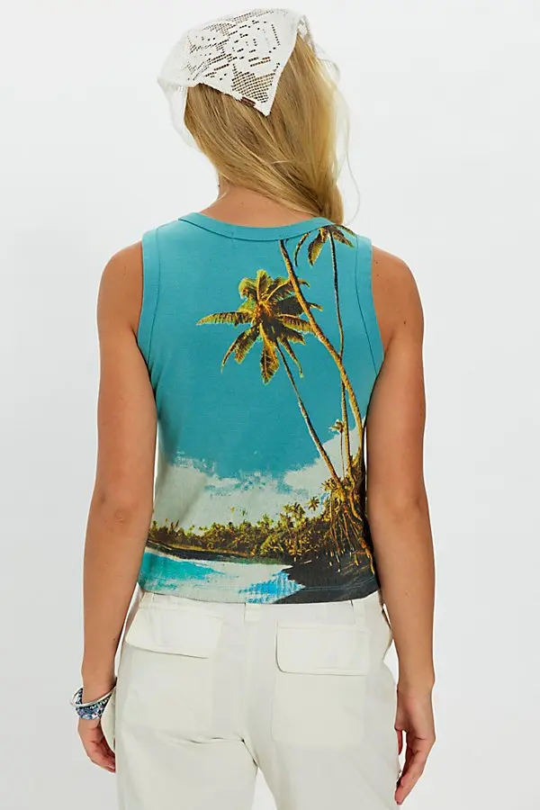 Daydreamer Beach Photo Shrunken Tank