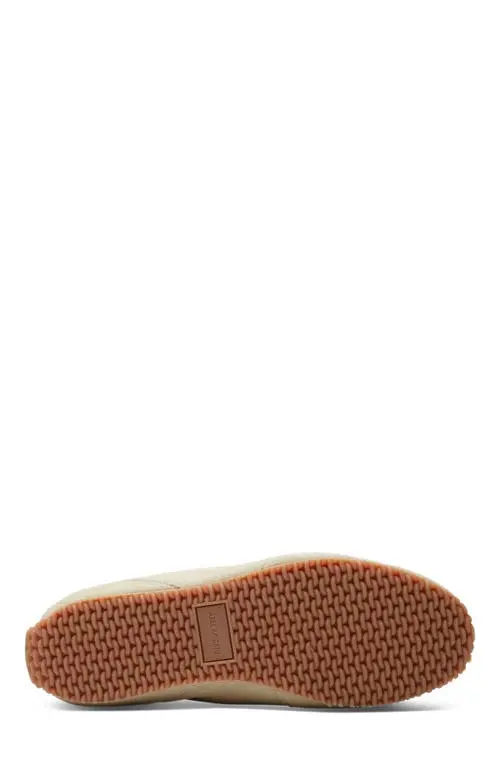Axel Arigato Daze Suede Runner Sneakers - Beige/gum