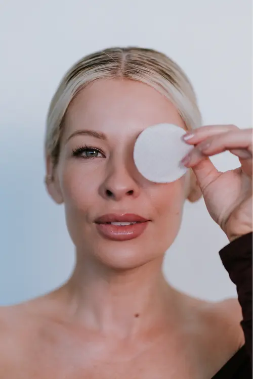 INTOXICATED COSMETICS Power Correct Peel Pads | 60 Pads | Brighten