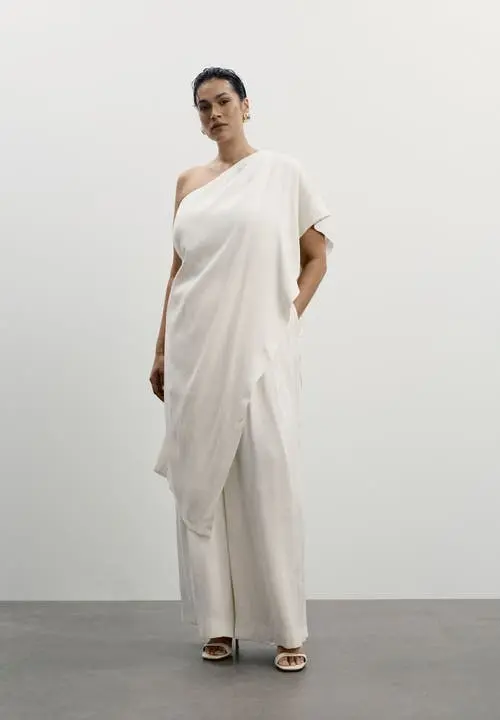 11 HONORE Longline Cape Top