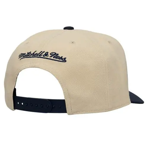 Mitchell & Ness Navy New England Revolution Upside Down Pro Pinch Snapback Hat
