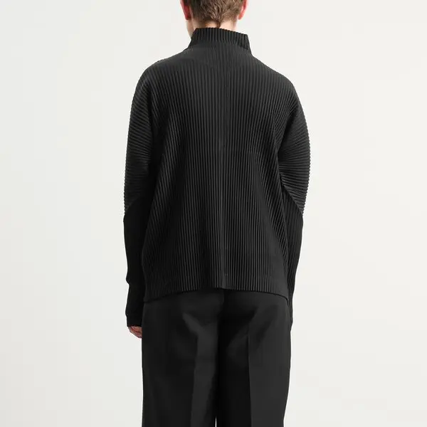 Issey Miyake Pleated Half Zip Top - Black