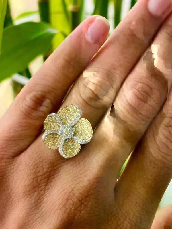 HYT JEWELRY Diamond Flower Ring
